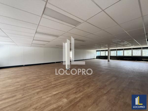 Location BUREAUX 347m² à VALBONNE - A LOUER - BUREAUX - 347 M2 - SOPHIA ...
